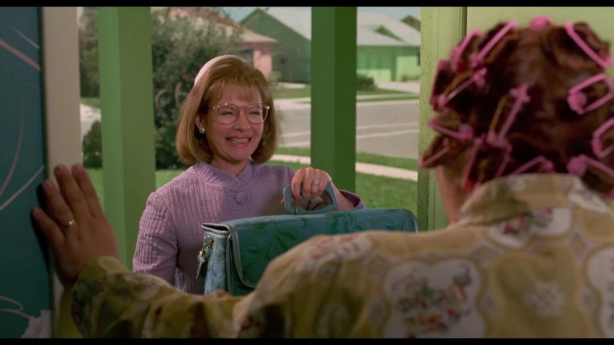 Peg Boggs/Gallery | Tim Burton Wiki | Fandom