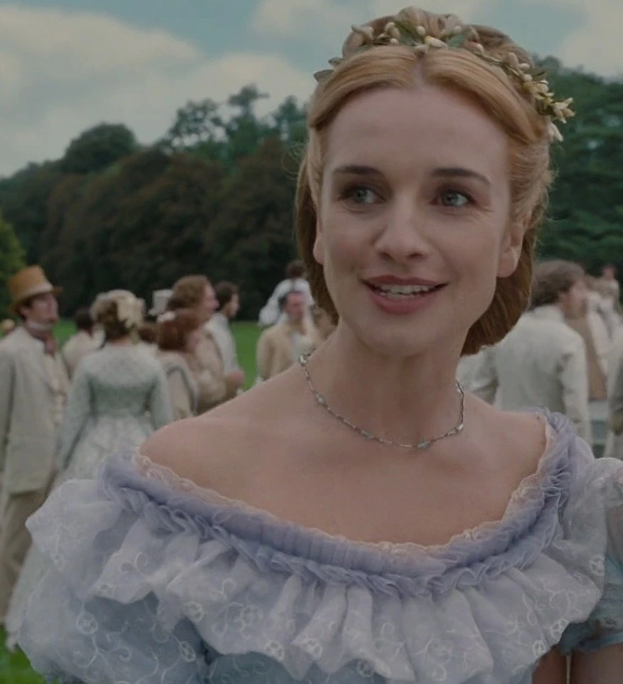 Margaret Kingsleigh | Tim Burton Wiki | Fandom