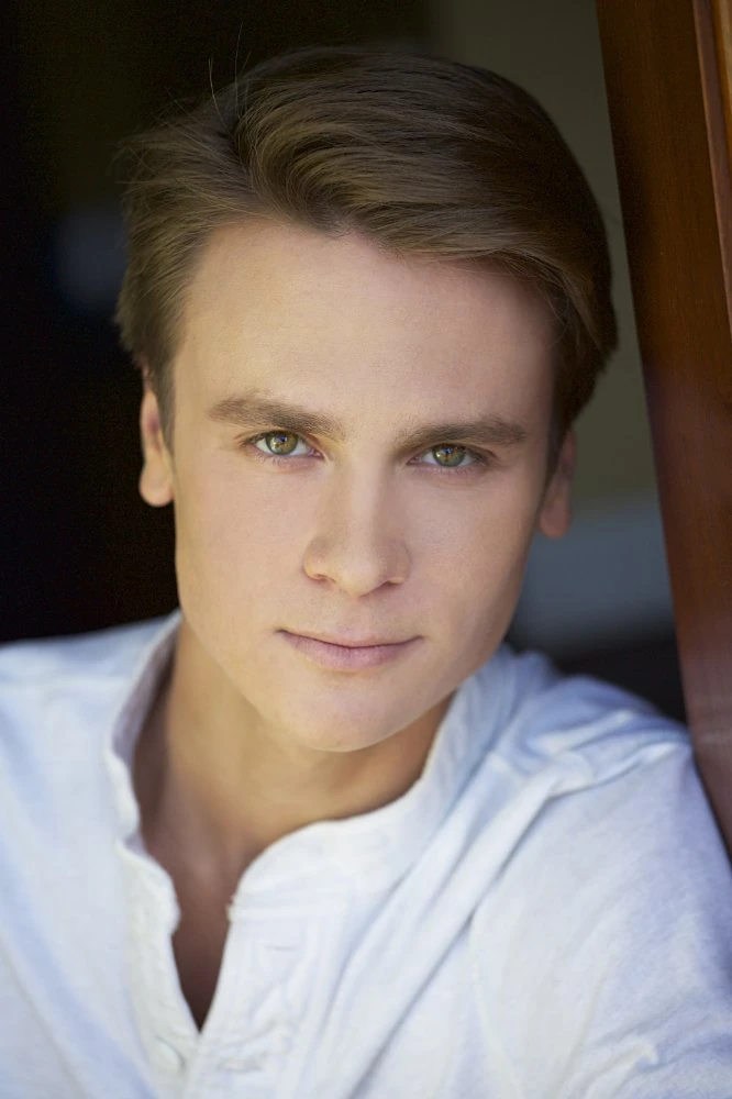 Cameron Greco | Tim Burton Wiki | Fandom