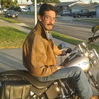 Gorja Max | Tim Burton Wiki | Fandom