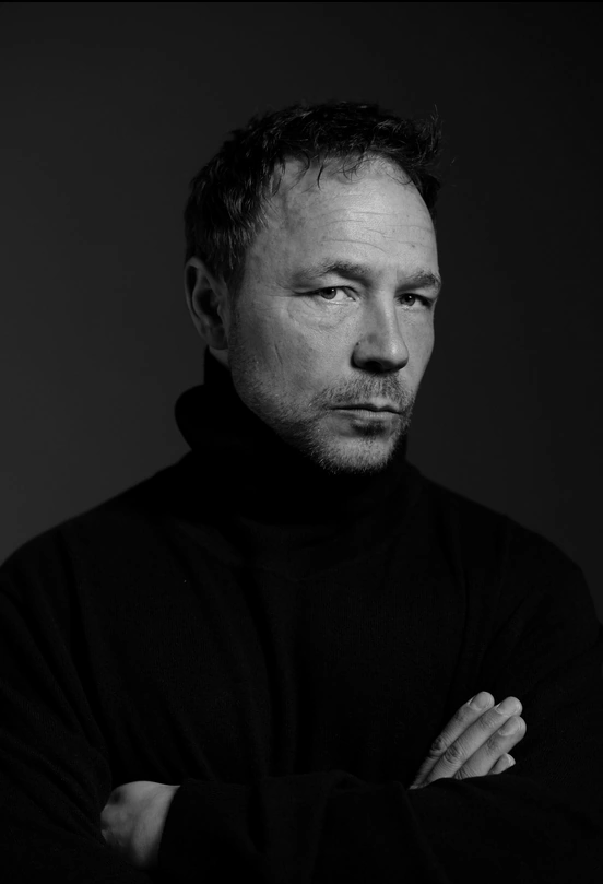 Stephen Graham | Tintenherz Wiki | Fandom