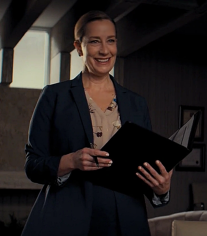 Selena Covey | Tinyprettythings Wiki | Fandom