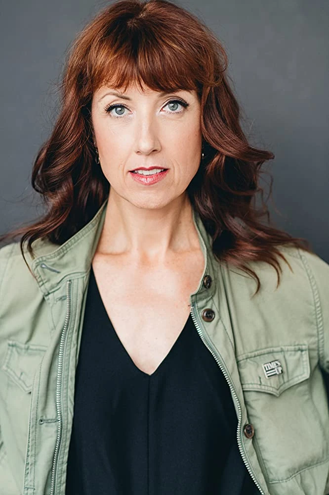 Stephanie Belding | Tinyprettythings Wiki | Fandom