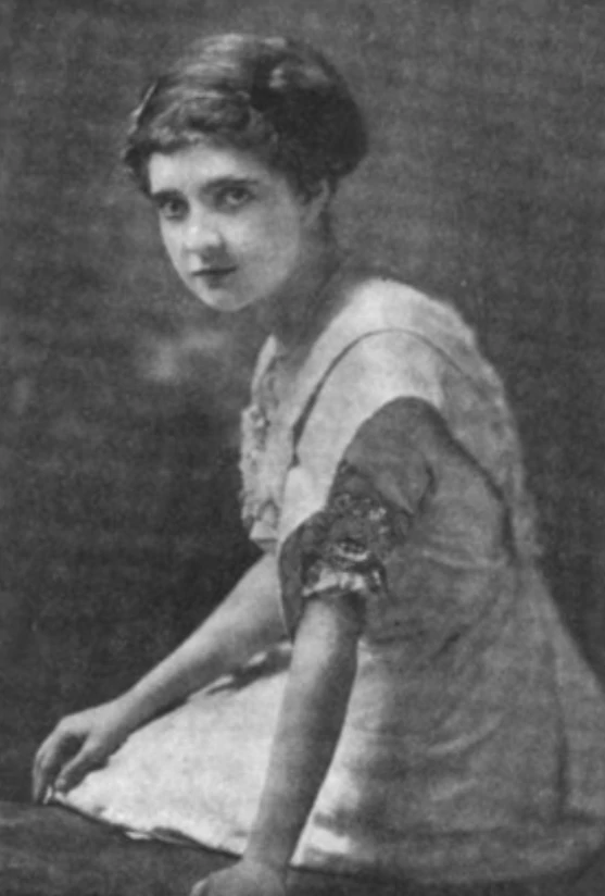 Eloise Hughes Smith | Titanic Database Wiki | Fandom