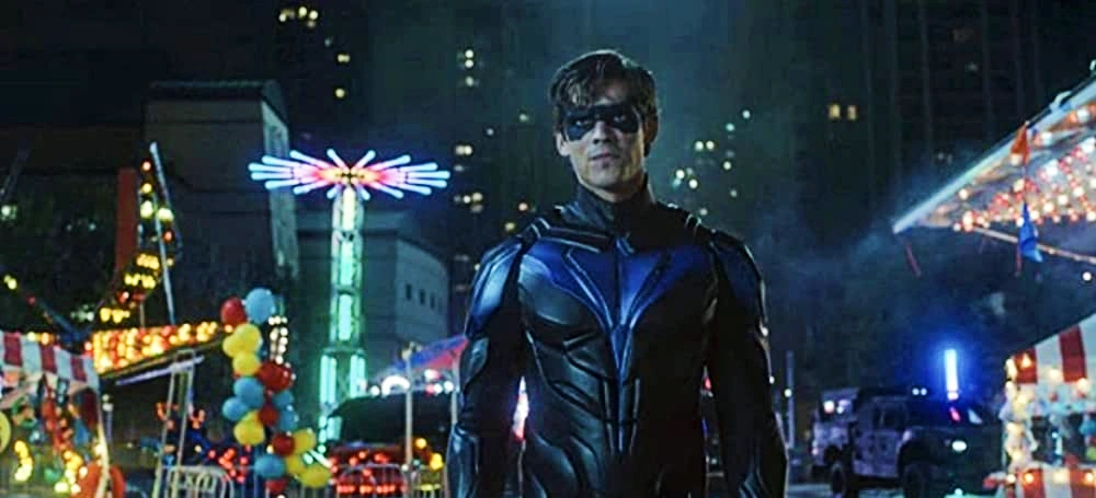 Dick Grayson/Equipment | Titans NJ Coding practice Wiki | Fandom