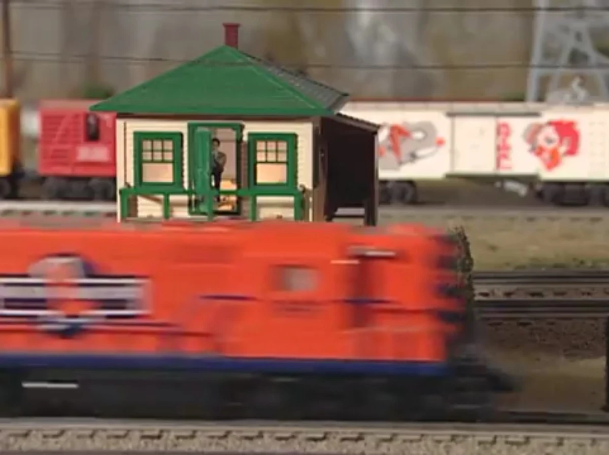 Lionel 1997 | TM books and video Wiki | Fandom