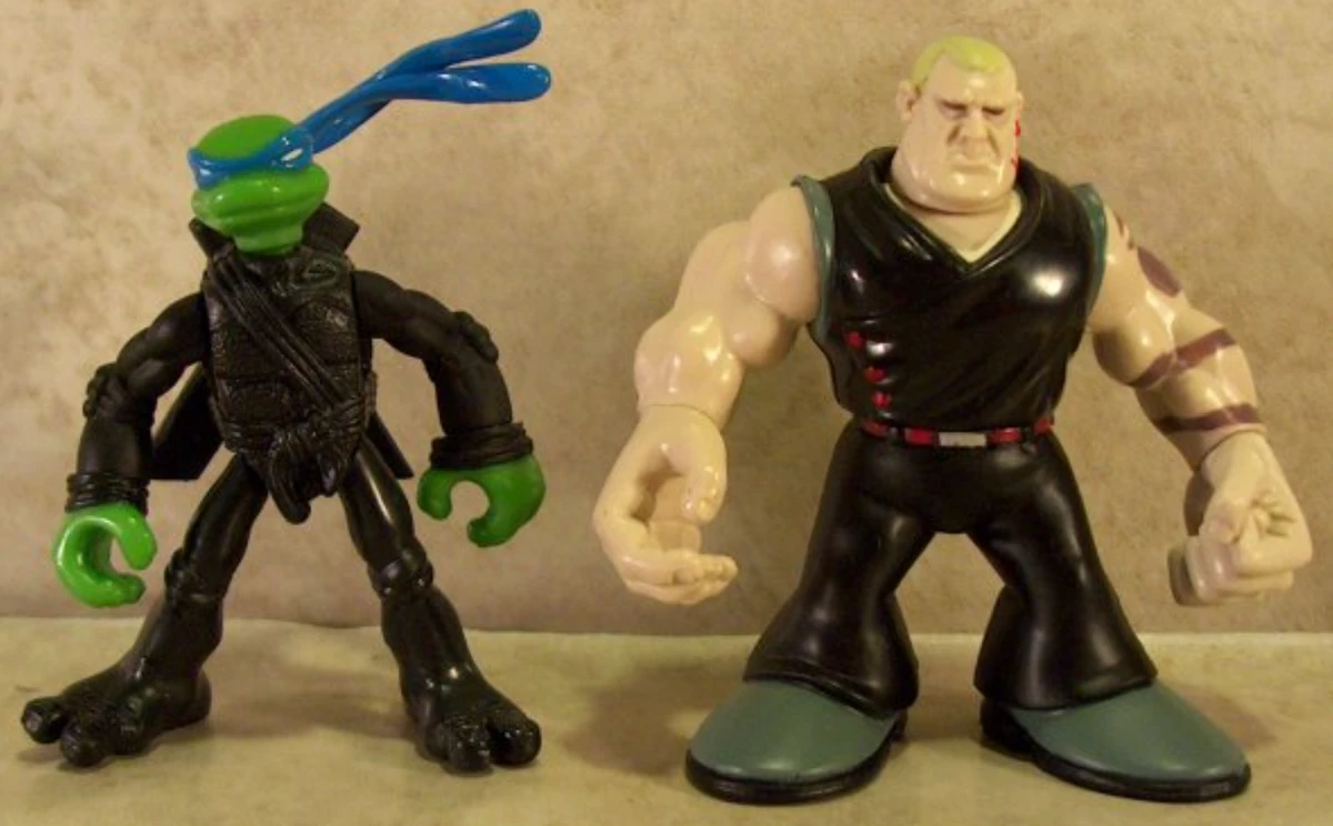 Leonardo vs. Hun (2007 action figures) | TMNTPedia | Fandom
