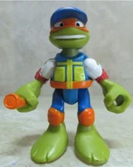 Half-Shell Heroes EMT Mikey (2016 action figure) | TMNTPedia | Fandom