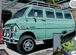 Turtle Van (IDW) | TMNTPedia | Fandom
