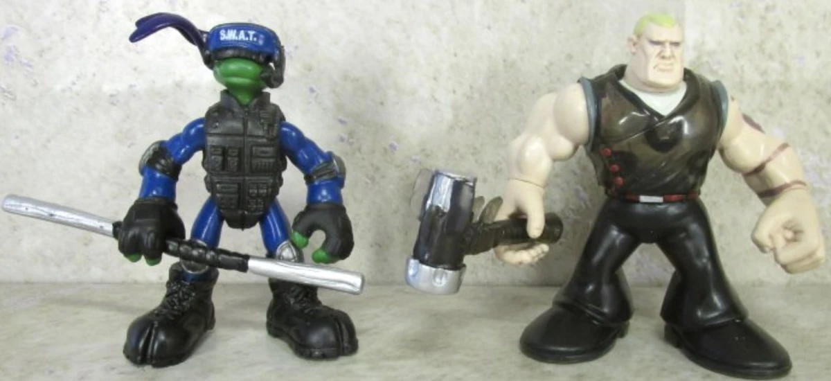 Mini-Mutants S.W.A.T. Don vs. Hun (2009 mini-figures) | TMNTPedia | Fandom