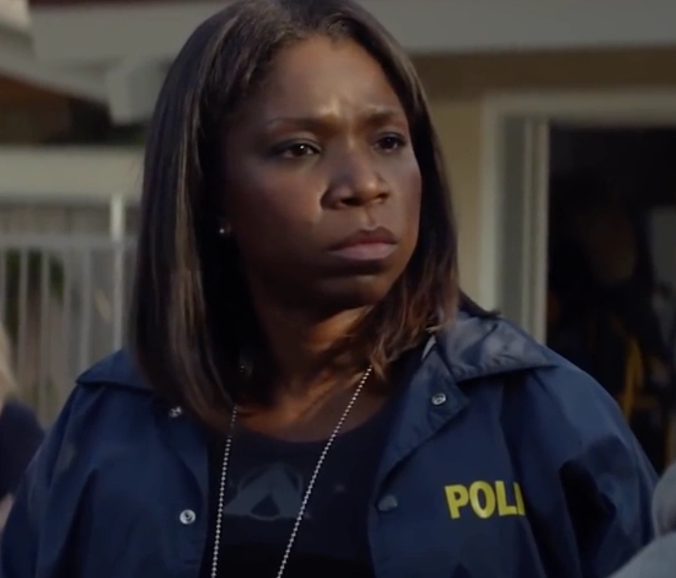 Sandra Yates | Animal Kingdom Wiki | Fandom