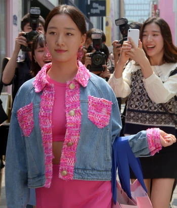 Yuri Han | To All The Boys I've Loved Before Wiki | Fandom