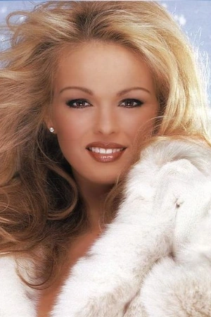 Brooke Richards (1976) | Movie and TV Wiki | Fandom