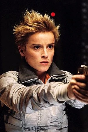 Adele Rousseau (AVP: Alien vs. Predator) | Movie and TV Wiki | Fandom