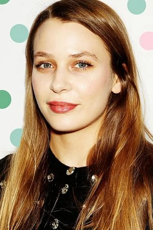 Isabelle McNally (1989) | Movie and TV Wiki | Fandom