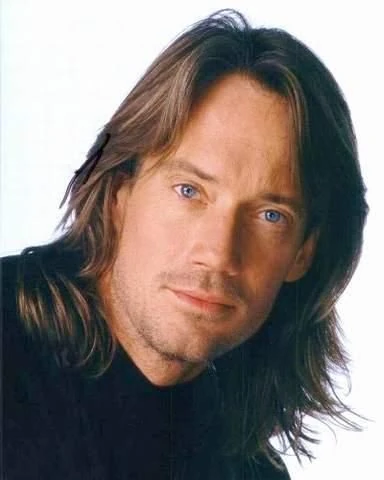 Kevin Sorbo (1958)/Image Gallery | Movie and TV Wiki | Fandom