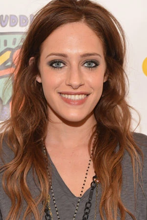 Carly Chaikin (1990) | Movie and TV Wiki | Fandom