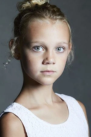 Elle Graham (2009) | Movie and TV Wiki | Fandom