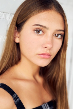 Elyse Cole (2004) | Movie and TV Wiki | Fandom