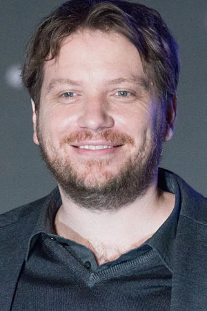 Gareth Edwards (1975) | Movie and TV Wiki | Fandom