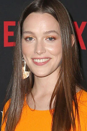 Victoria Pedretti (1995) | Movie and TV Wiki | Fandom