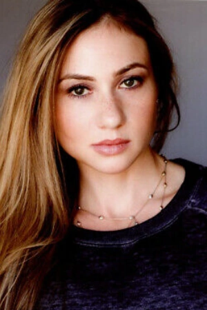 Sarah Agor (1985) | Movie and TV Wiki | Fandom