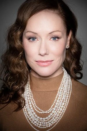 Simone-Elise Girard | Movie and TV Wiki | Fandom