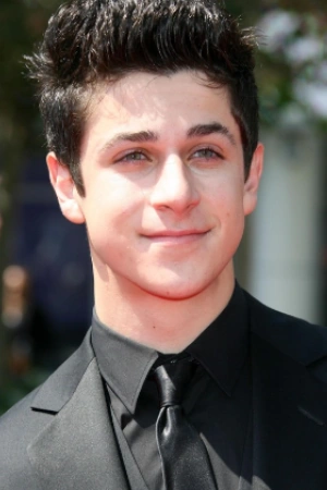 David Henrie (1989) | Movie and TV Wiki | Fandom