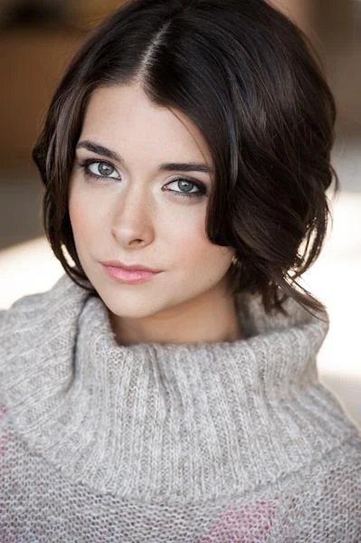 Nina Riker | Tom Hall's Bloodlines Wiki | Fandom
