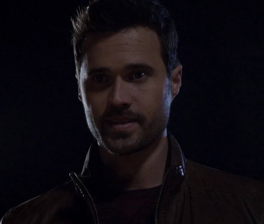 Lucas Howlett | Tom Hall's Bloodlines Wiki | Fandom