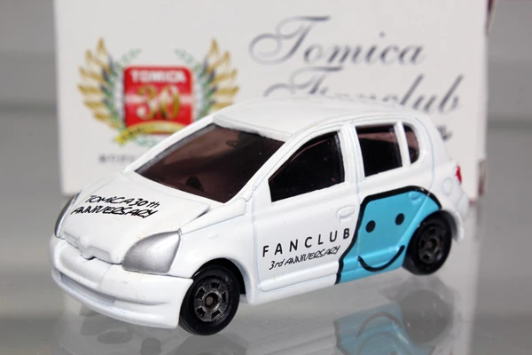 FC.005 Toyota Vitz | Tomica Wiki | Fandom