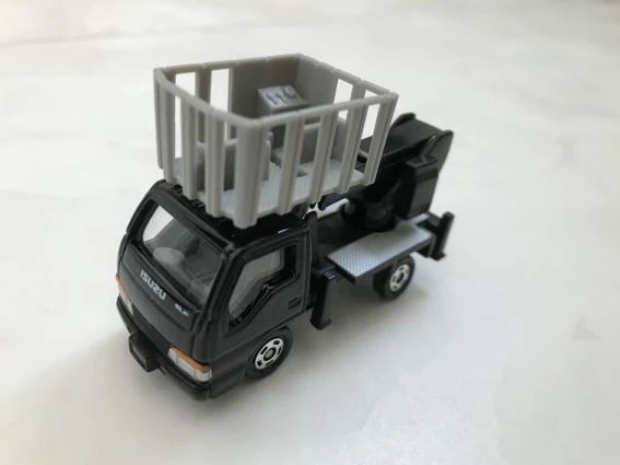 Isuzu Elf Aerial Platform- Black (Tomica Expo 2017) | Tomica Wiki | Fandom