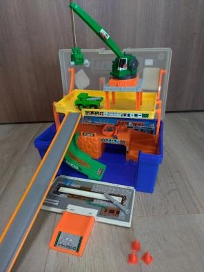 Toys R Us Construction Combo Box | Tomica Wiki | Fandom