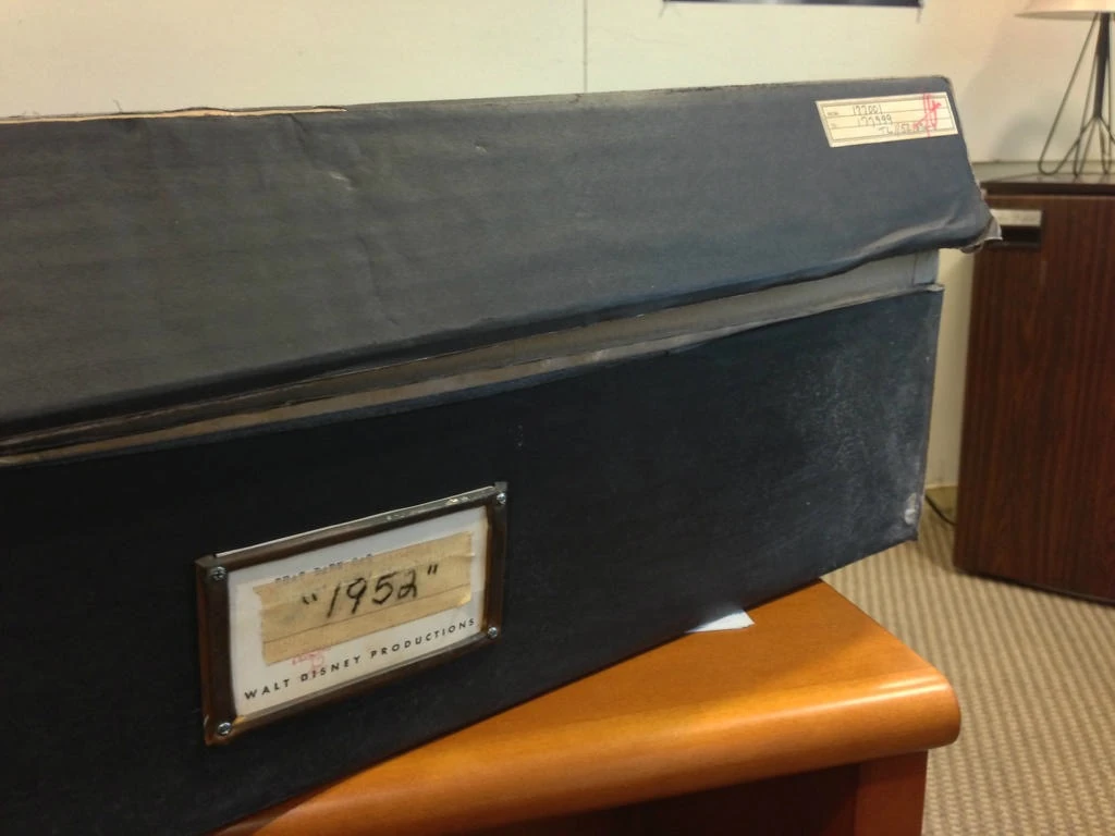 1952 Box | Tomorrowland Wiki | Fandom