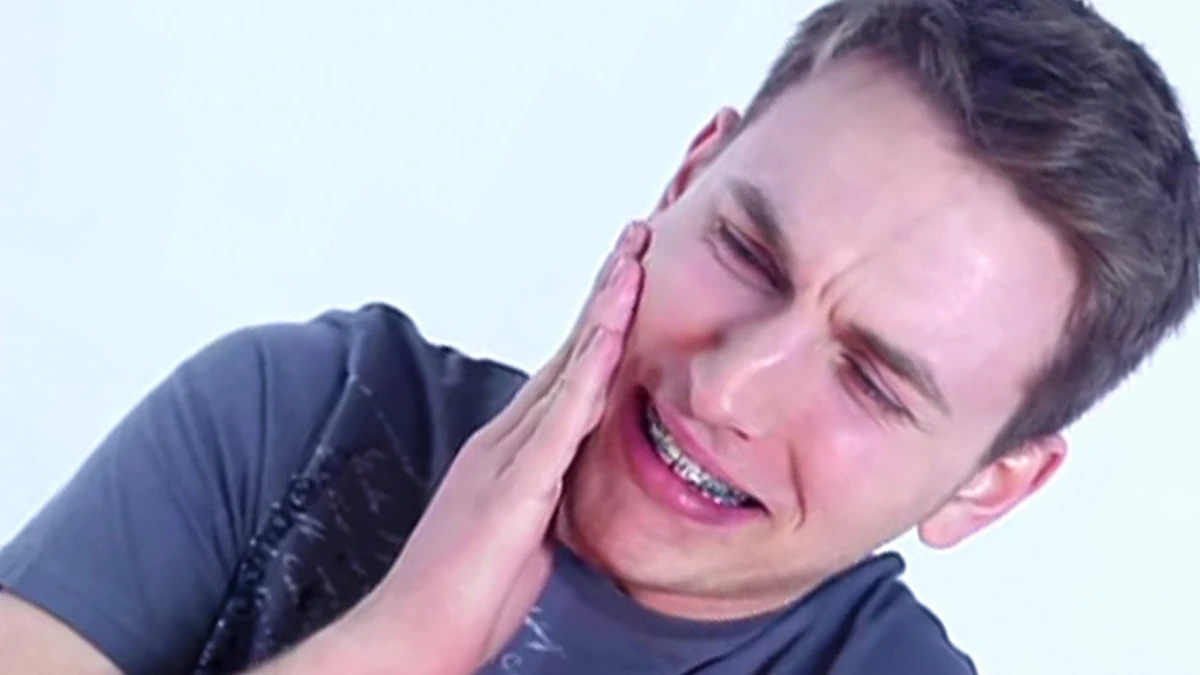 Slapping Jack Howard | TomSka Wiki | Fandom