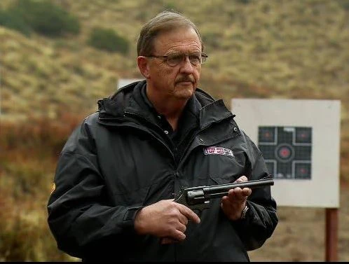 Bill Davis | Top Shot Wiki | Fandom