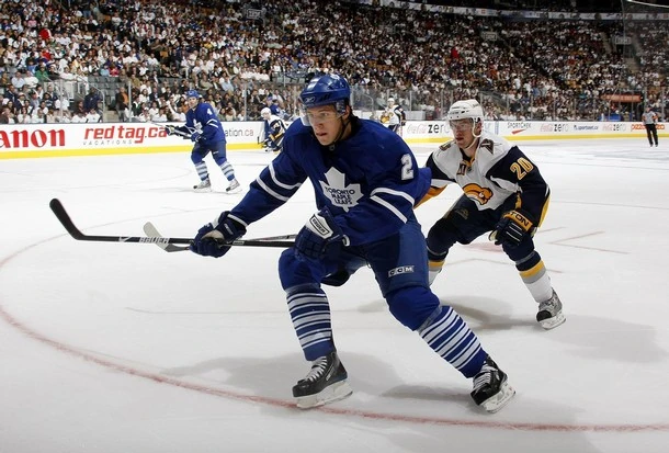 Luke Schenn/Images | Toronto Maple Leafs Wiki | Fandom