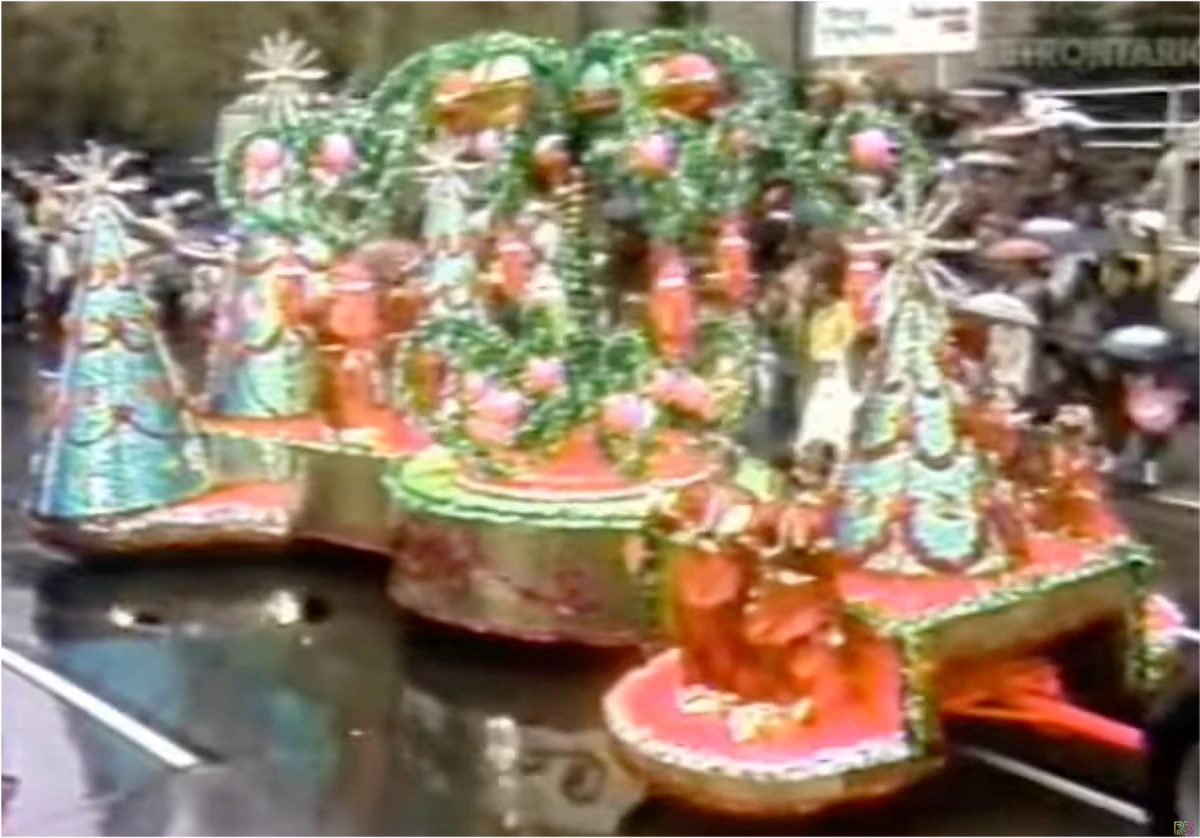 Yuletide Trimmings | Toronto Santa Claus Parade Wiki | Fandom