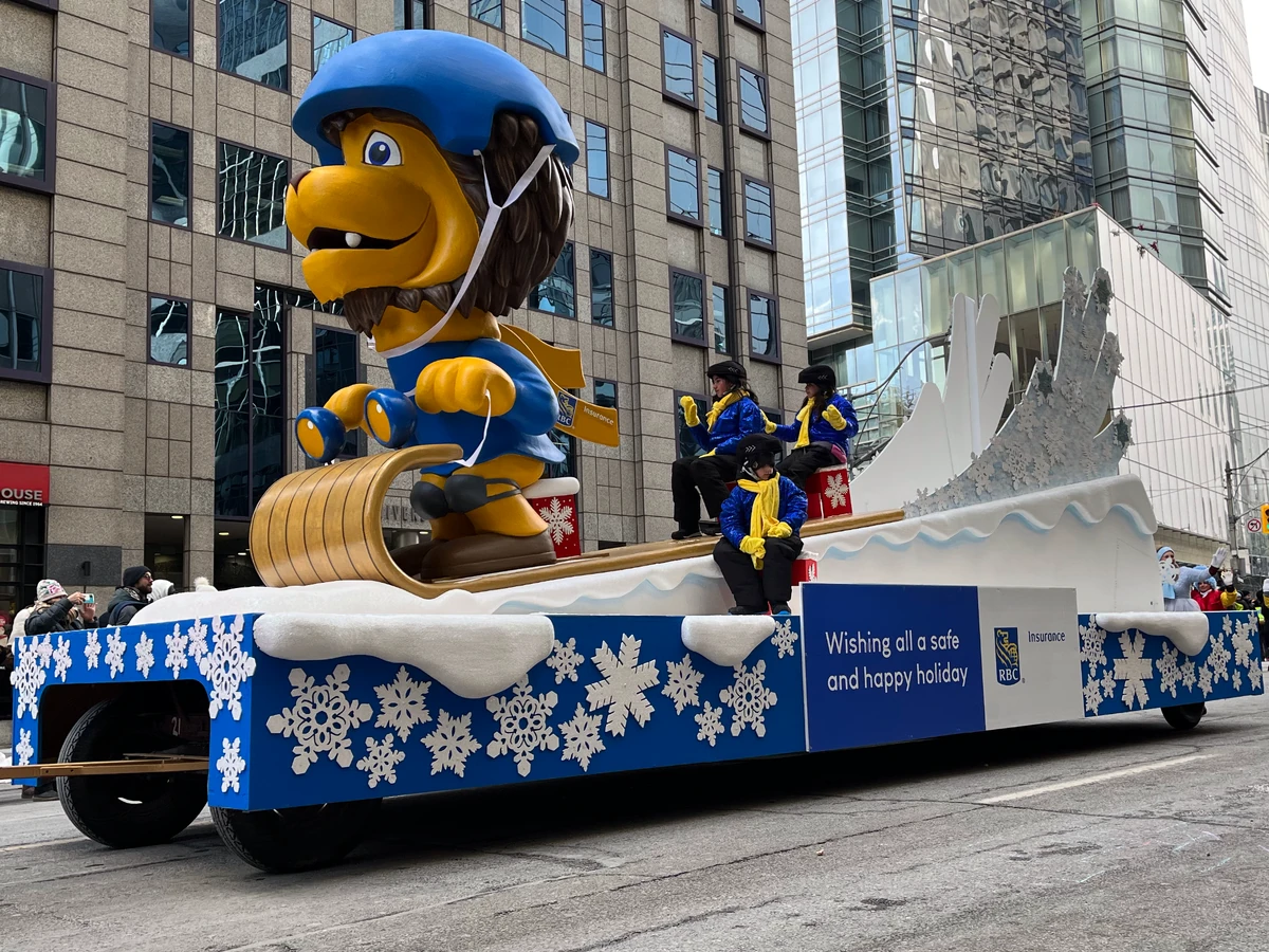Leo Tobogganing | Toronto Santa Claus Parade Wiki | Fandom