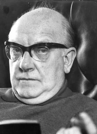 Arthur Lowe | Total Movies Wiki | Fandom