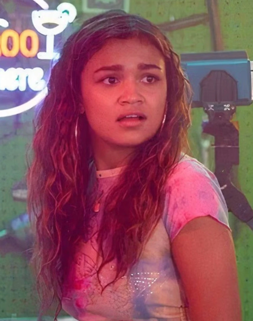 Lucy Field | Totally Killer Wiki | Fandom