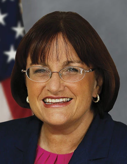 Annie Kuster | Historica Wiki | Fandom