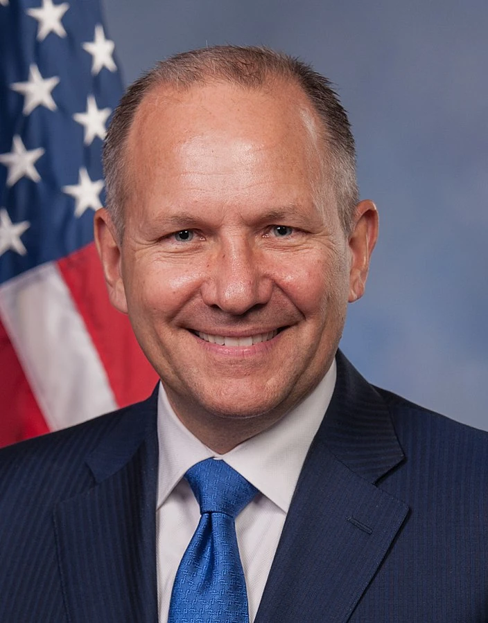 Lloyd Smucker | Historica Wiki | Fandom