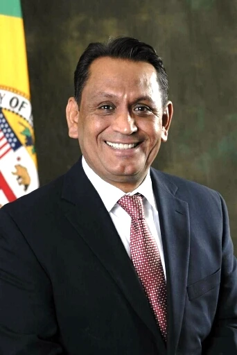 Gil Cedillo | Historica Wiki | Fandom