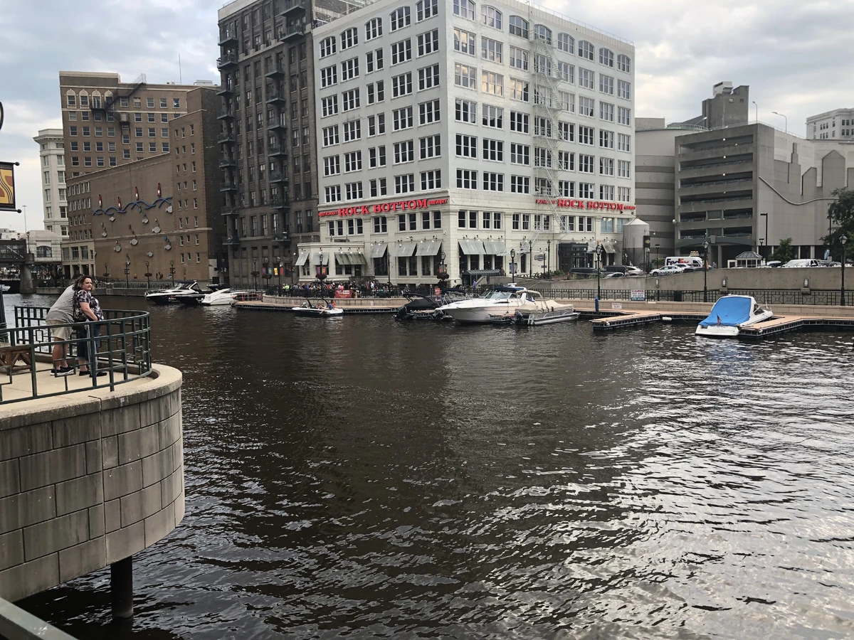 Milwaukee River | Historica Wiki | Fandom