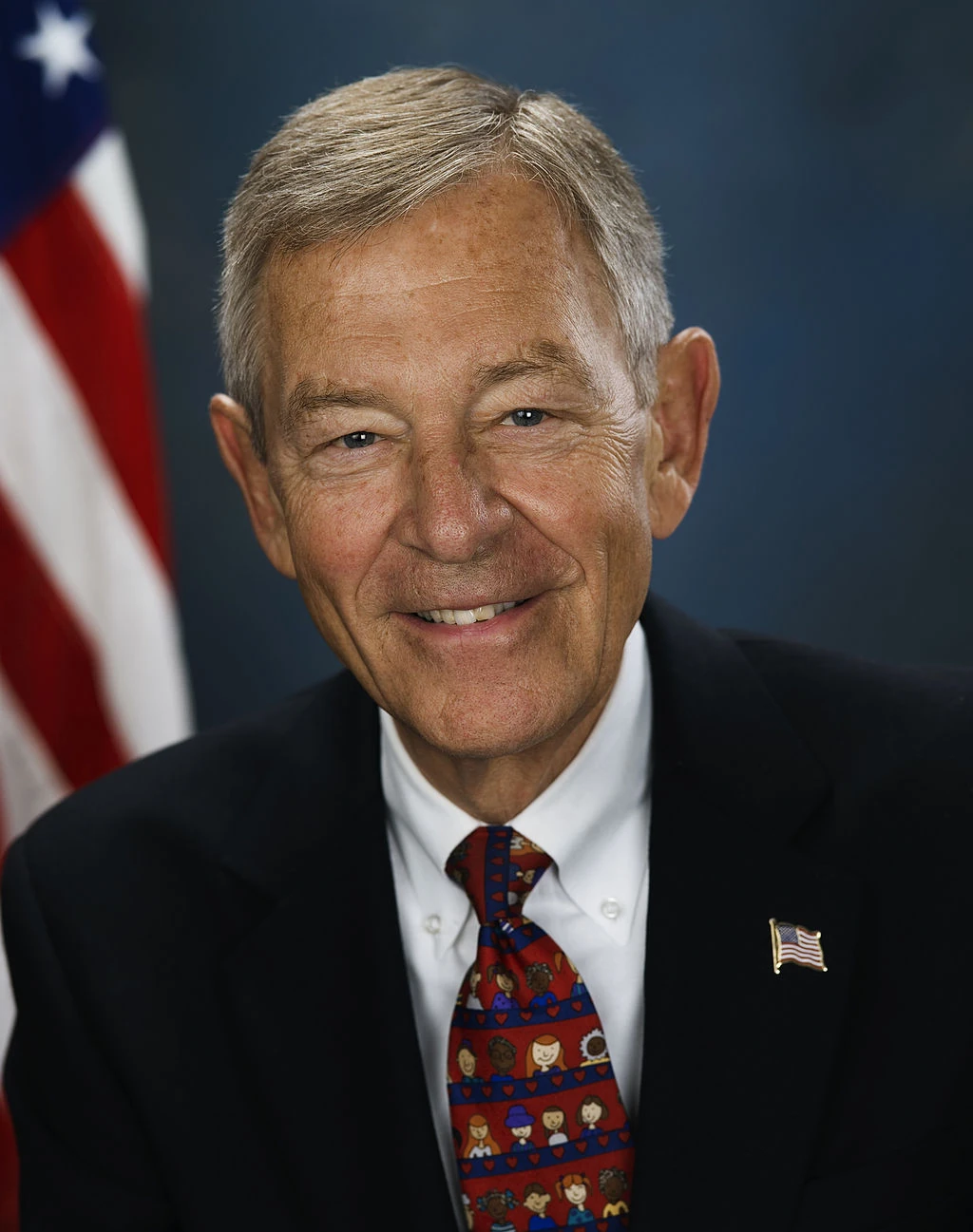 George Voinovich | Historica Wiki | Fandom