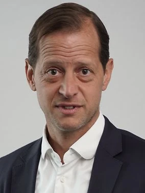 Roger Beckamp | Historica Wiki | Fandom