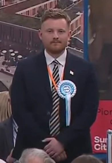 Chris Eynon | Historica Wiki | Fandom