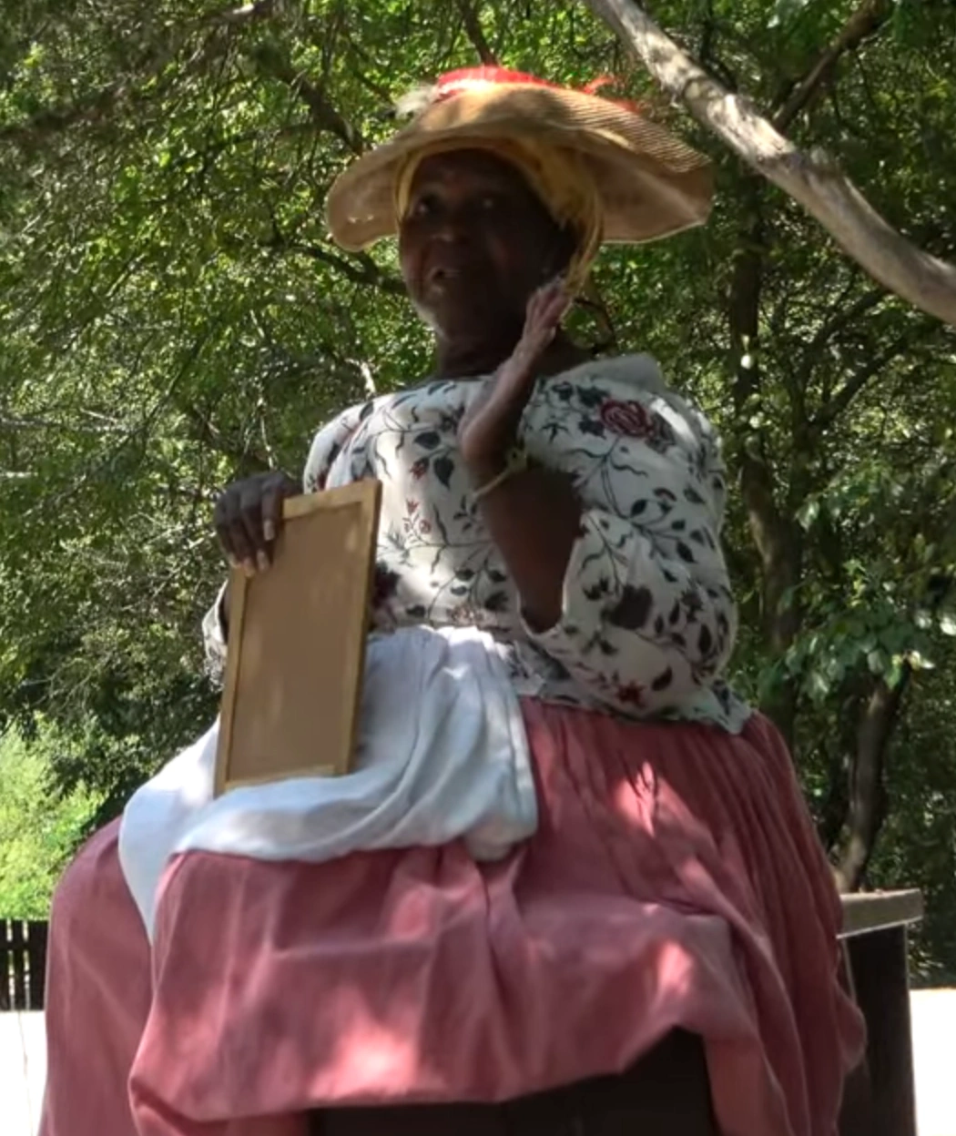 Edith Cumbo | Historica Wiki | Fandom