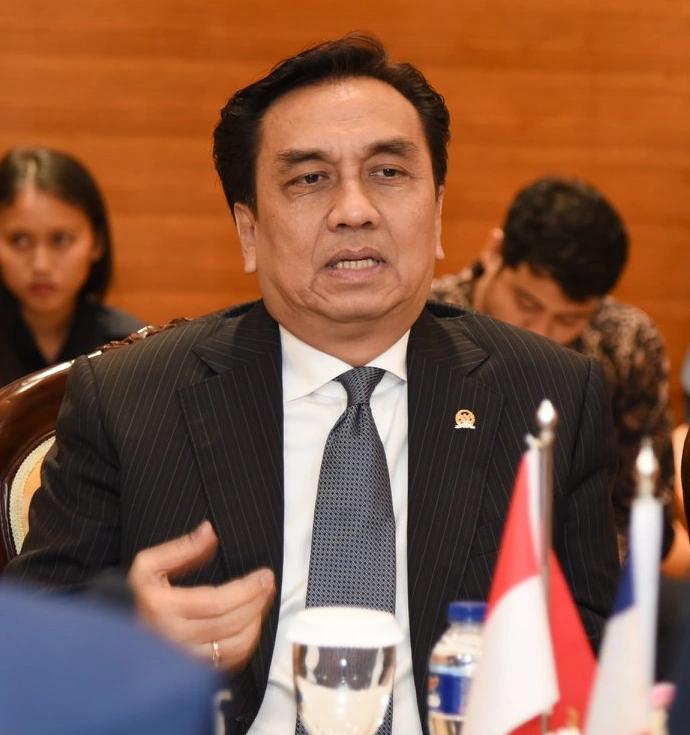 Effendi Simbolon | Historica Wiki | Fandom